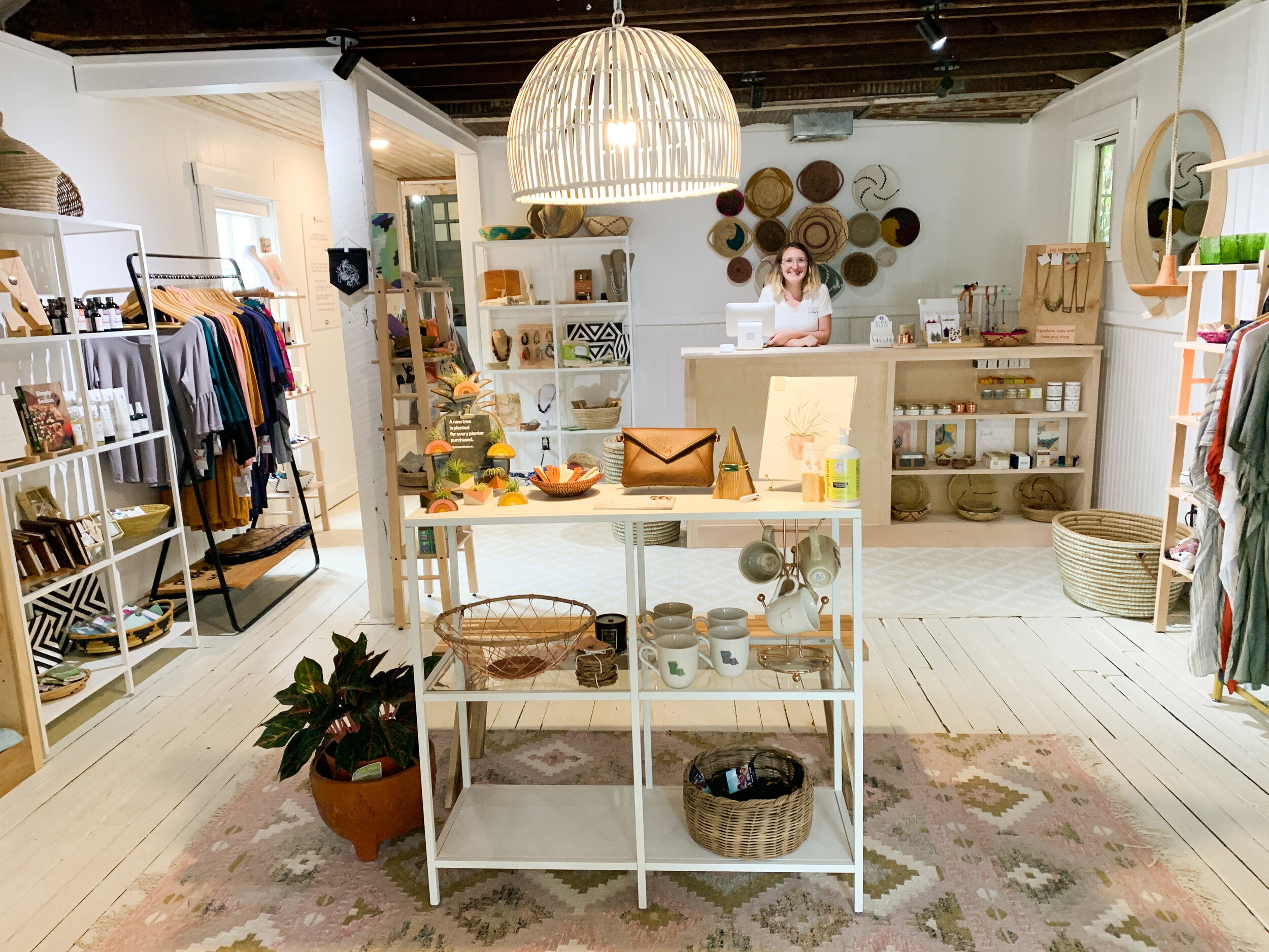 A Peek Inside the New Hope Shop – Hands Producing Hope